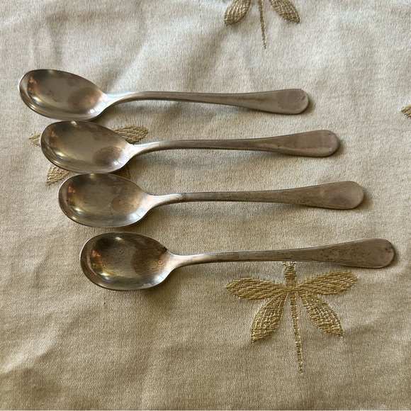 Federal | Kitchen | Set Of 4 Vintage Federal Brand Demitasse Spoons ...